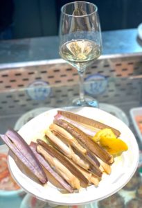 TOP Spanish Seafood In Spain: 17 Best Spanish Seafood Dishes