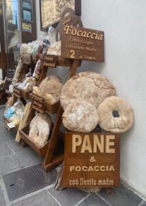 Best Food In Puglia: 33 Must-Try Puglia Dishes And Drinks