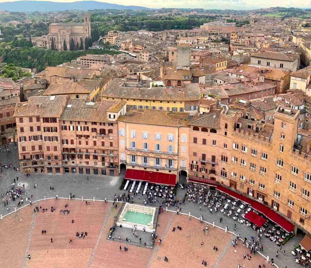 Visiting The Antico Caffè Greco Rome, The Oldest Bar In Rome